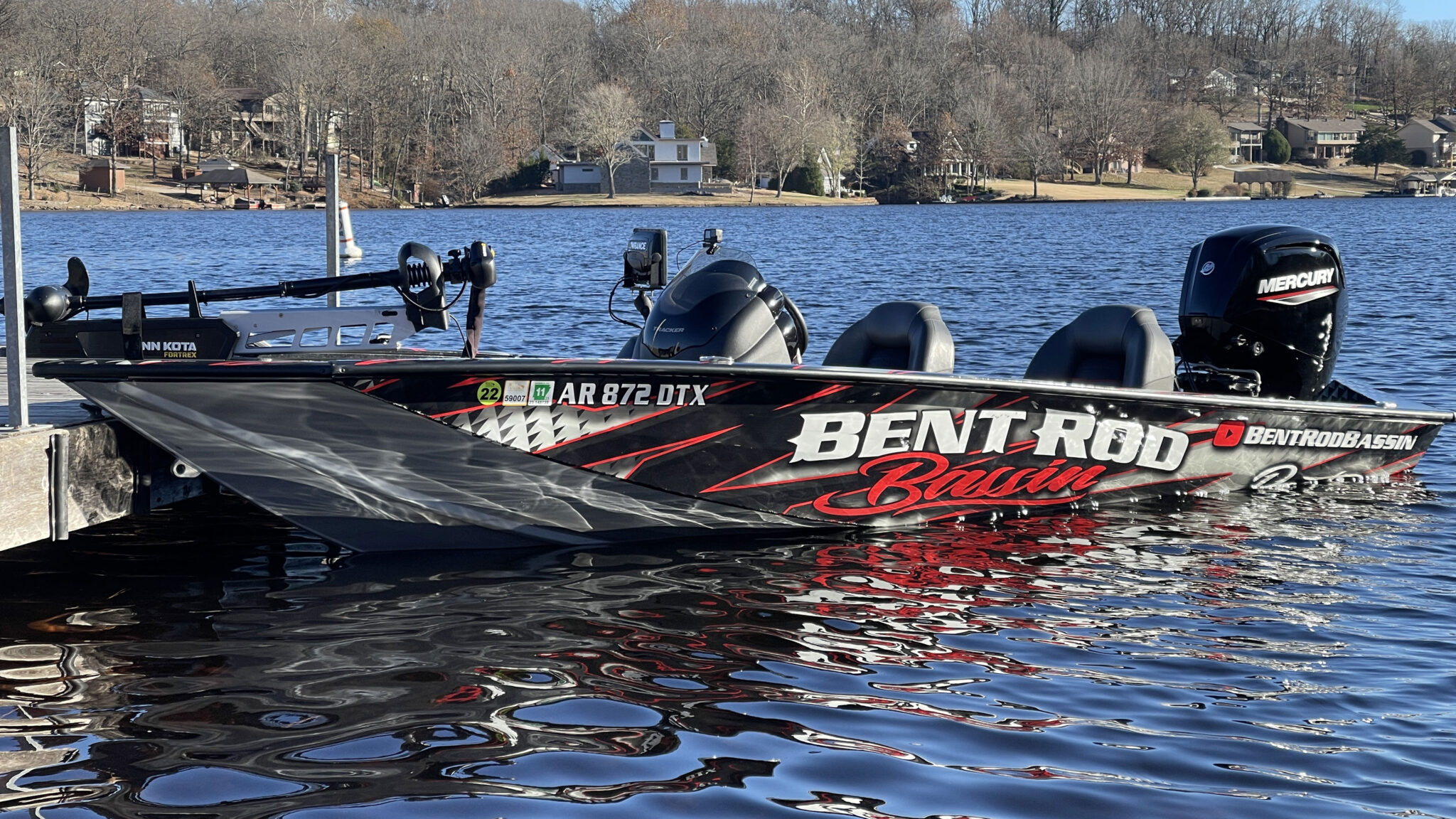 2021 Bass Tracker Boat Wrap - Raptor Wrap & Sign